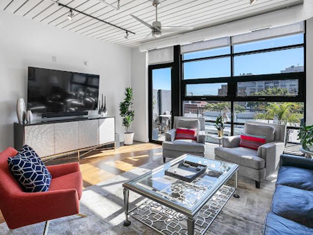 Apartment with terrace