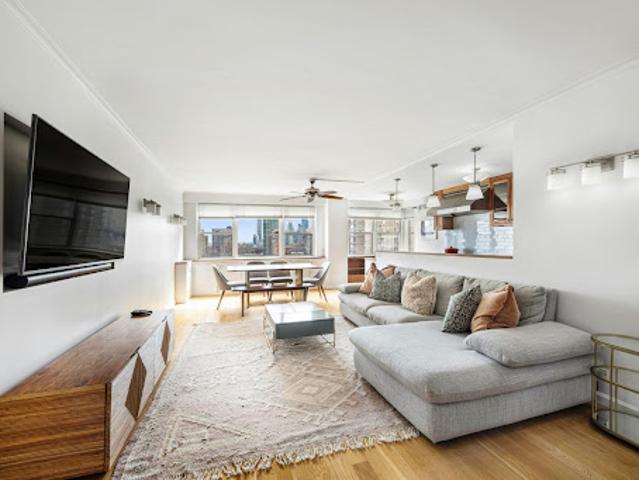 Apartment with terrace
