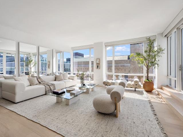 Apartment with terrace