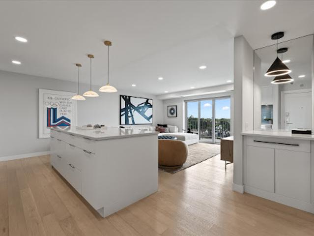 Apartment with terrace
