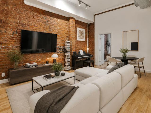 Apartment with terrace