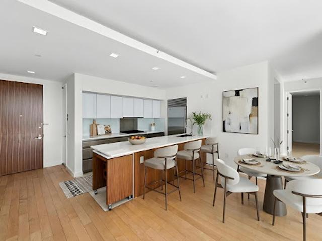 Apartment with terrace