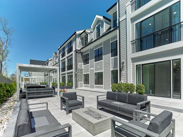 Apartment with terrace