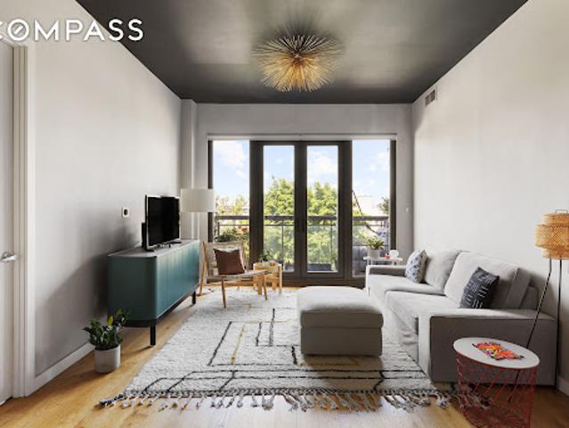 Apartment with terrace