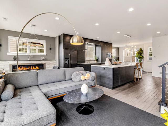 Apartment with terrace