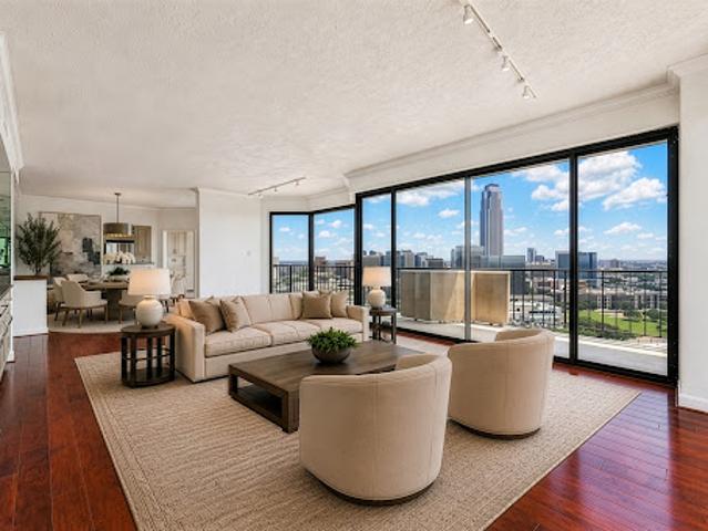 Apartment with terrace
