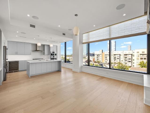 Apartment with terrace