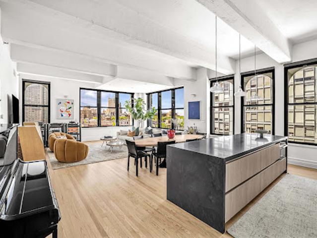 Apartment with terrace
