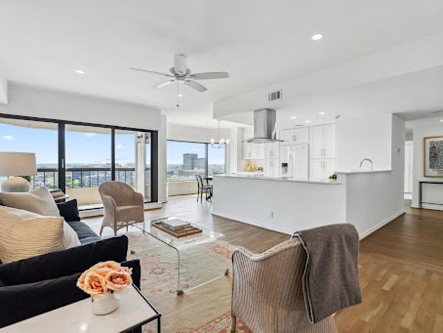 Apartment with terrace