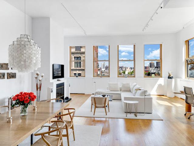 Apartment with terrace
