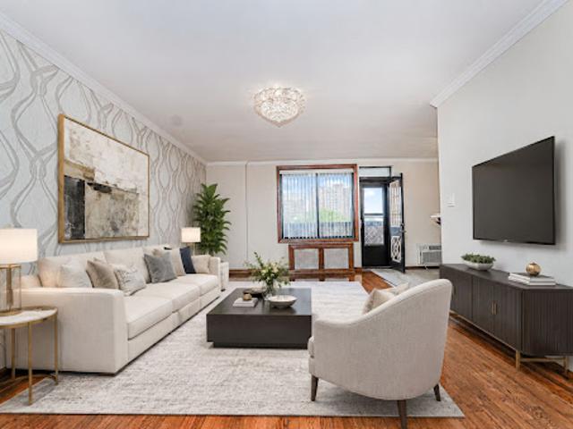 Apartment with terrace