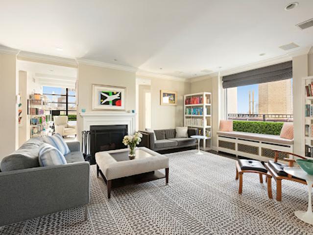 Apartment with terrace