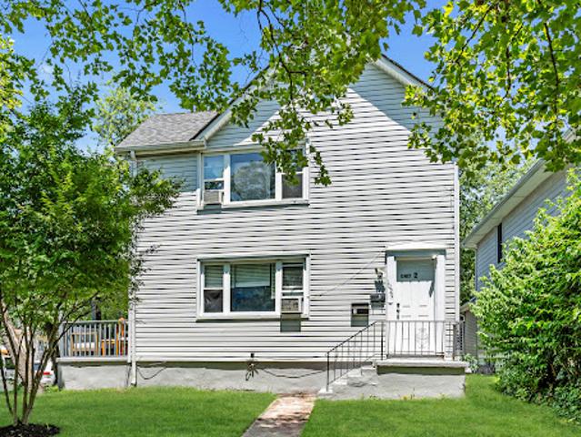 Apartment with terrace