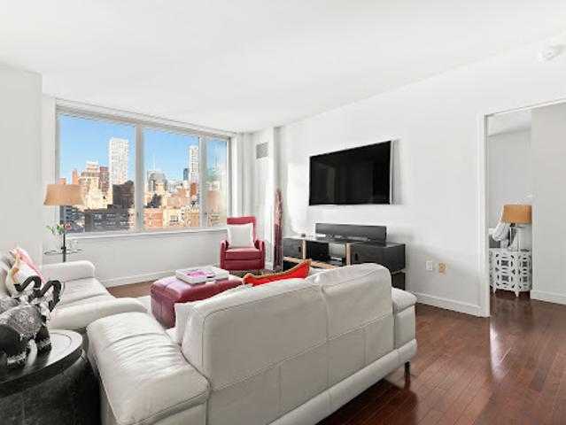 Apartment with terrace