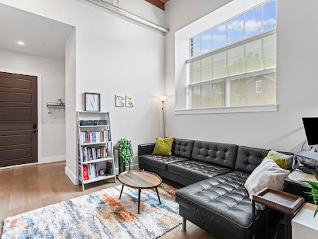 Apartment with terrace