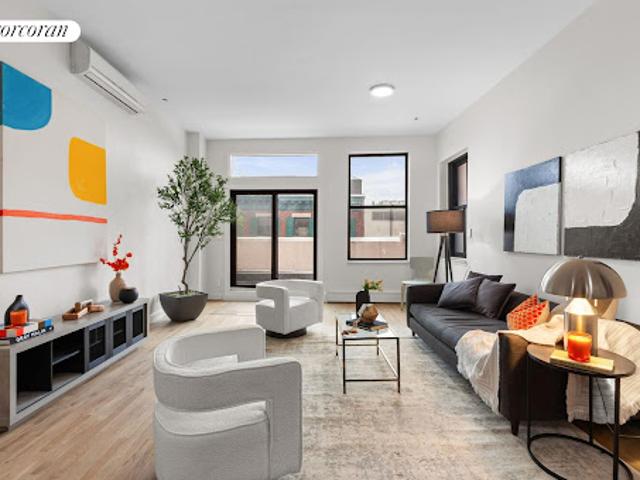 Apartment with terrace