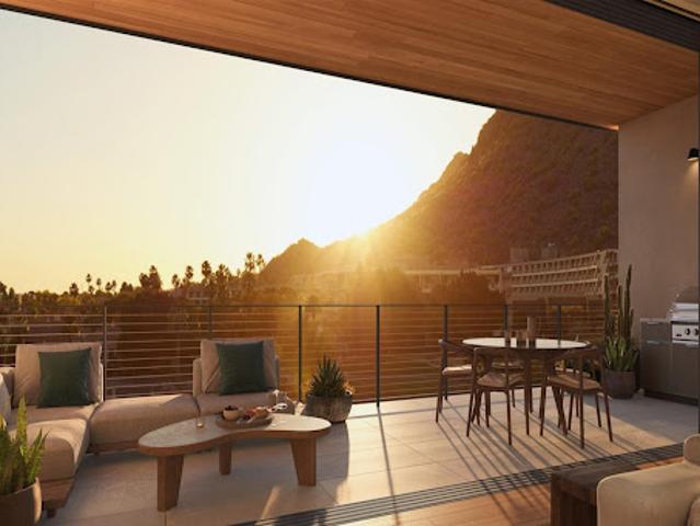 Apartment with pool