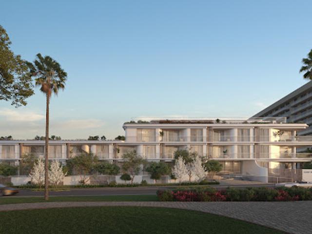 Apartment with pool