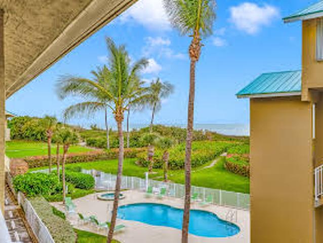 Apartment with Pool