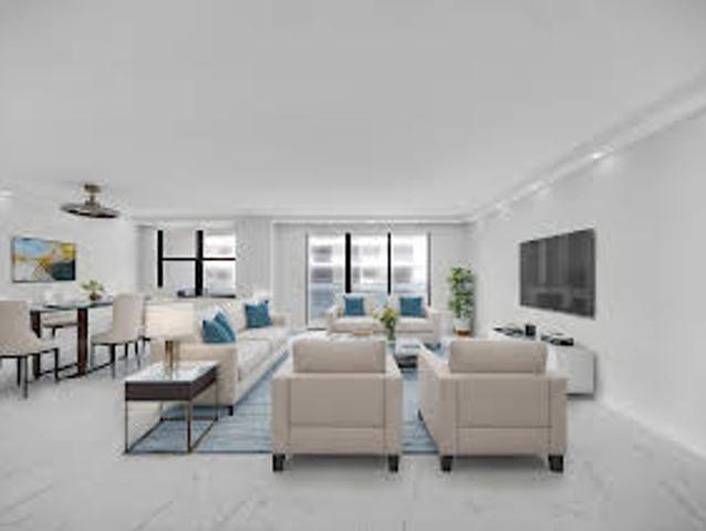 Apartment with Pool