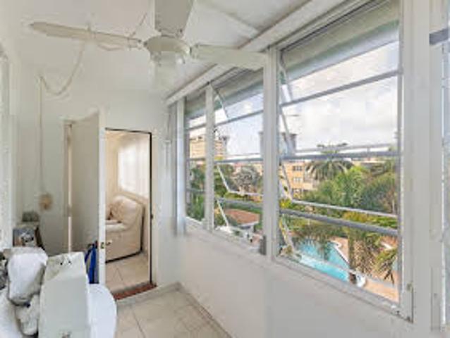 Apartment with Pool