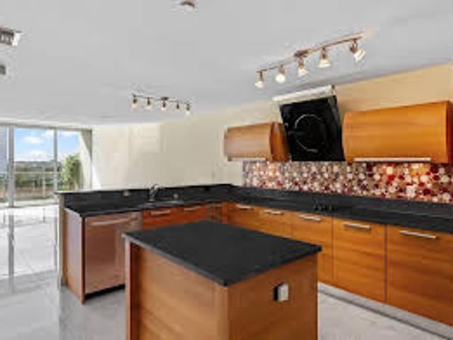 Apartment with Pool