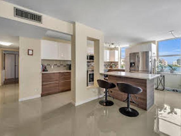 Apartment with Pool