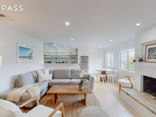 Apartment with Pool