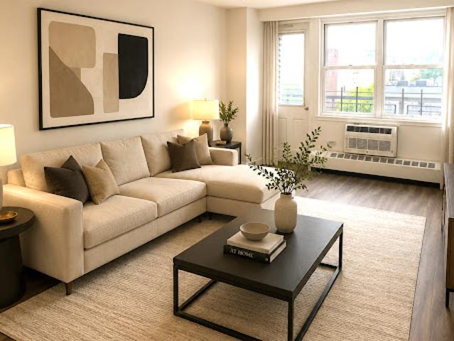 Apartment with pool