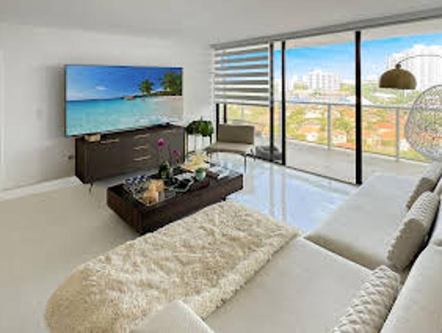 Apartment with Pool