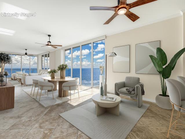 Apartment with pool