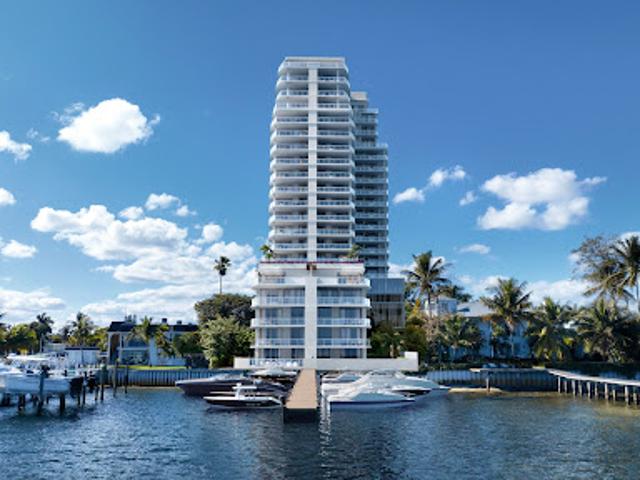 Apartment with pool