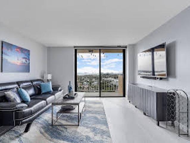 Apartment with Pool