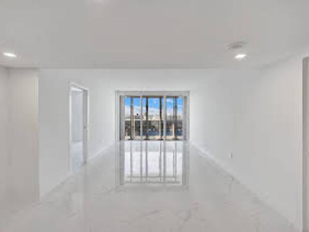 Apartment with Pool