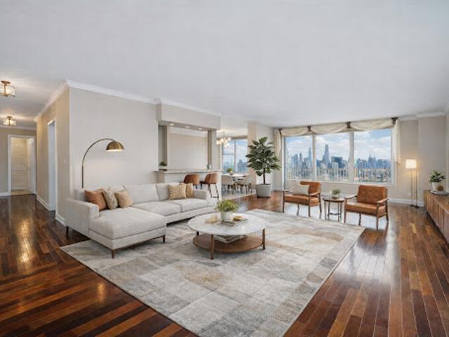 Apartment with pool