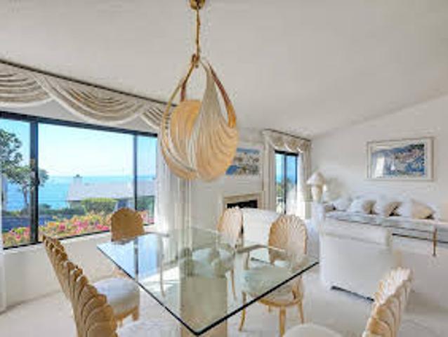 Apartment with Pool