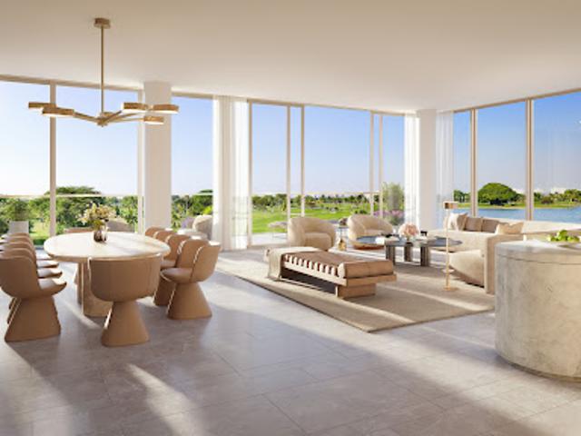 Apartment with pool