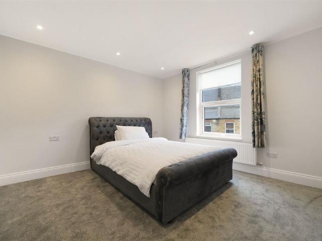 Apartment To Let