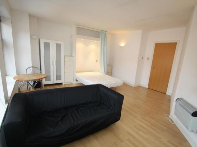 apartment to rent
