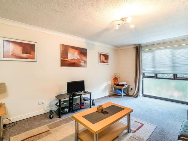 apartment to rent