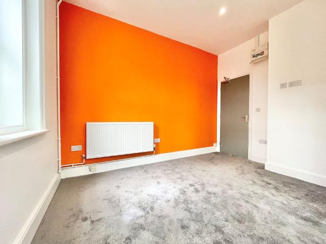 apartment to rent Waterworks Road, Norwich, Norfolk, NR2