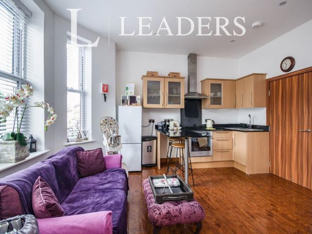 apartment to rent West Hill Road, Bournemouth, BH2