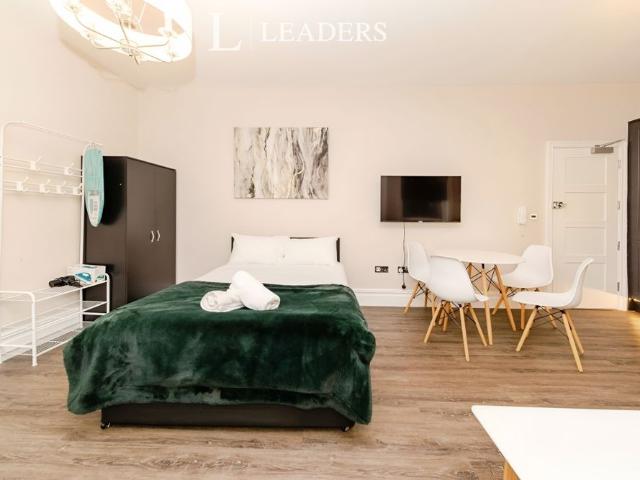 apartment to rent West Street, Brighton, BN1