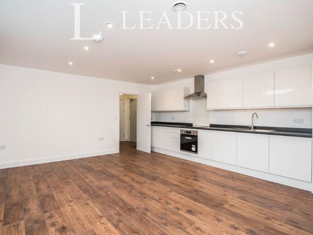 apartment to rent High Street, Tonbridge, TN9