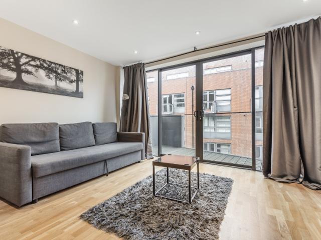 apartment to rent in Tanner Street, London, SE1
