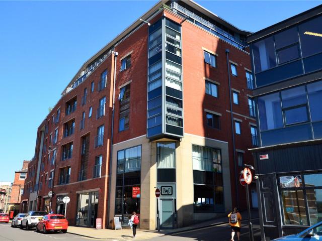 Apartment to rent in The Chimes, 20 Vicar Lane, Sheffield, S1 | Leaders