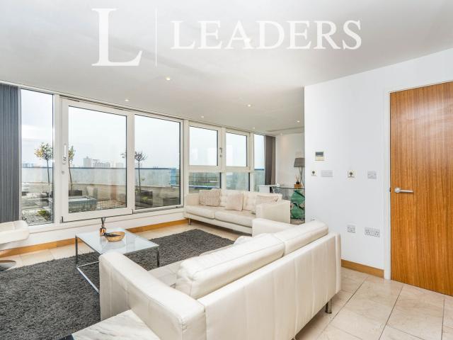 Apartment to rent in The Blue Building, Gunwharf Quays, Portsmouth, PO1 | Leaders