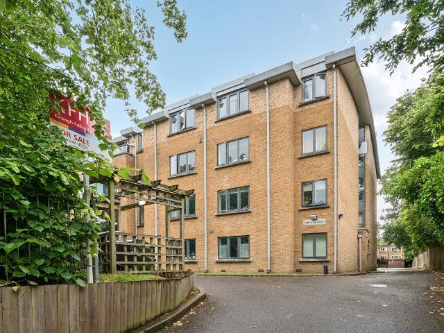 apartment to rent in The Downs, Wimbledon, London, SW20
