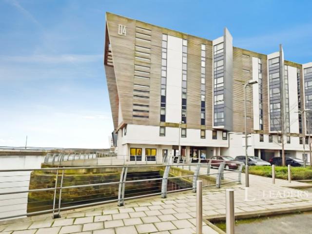 Apartment to rent in The Decks, Runcorn, Cheshire, WA7 | Leaders