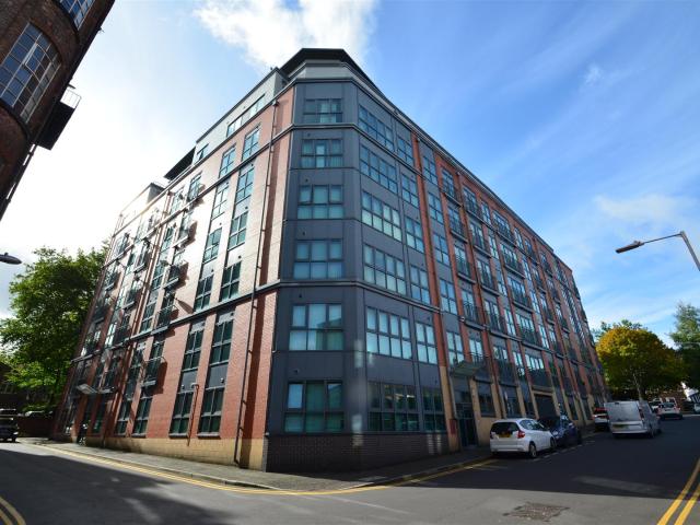 Apartment to rent in The Habitat, Woolpack Lane, Nottingham, NG1 | Leaders